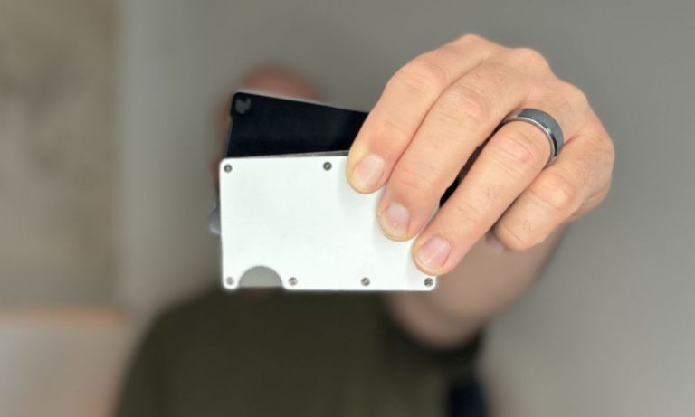 Ridge Wallet vs Groove Wallet (It's Closer Than You Think) - Gear43