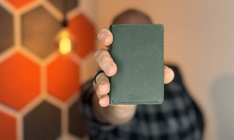 Double Oak's Leather Wallets Changed My Mind! (Founder's Edition Review)