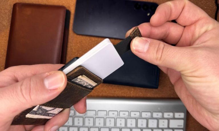 The Proof Wallet in Leather is NEARLY PERFECT! (A Review) - Gear43